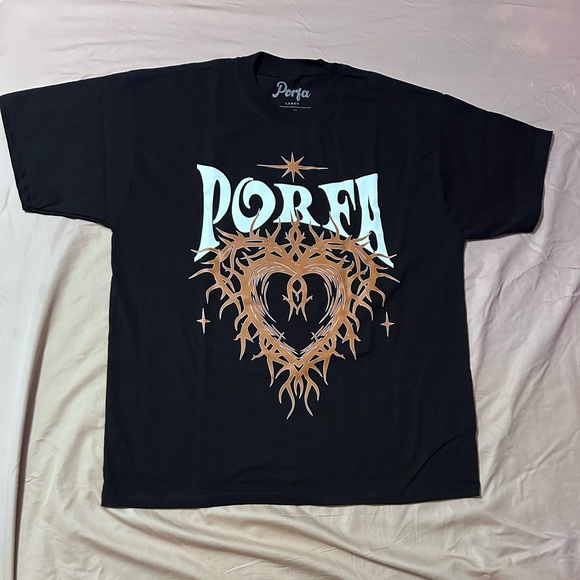 Shirts | Porfa Large Black Graphic Tshirt With Heart Design | Poshmark